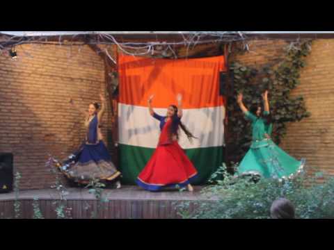 Tujh Mein Rab Dikhta Hai - dance group lakshmi