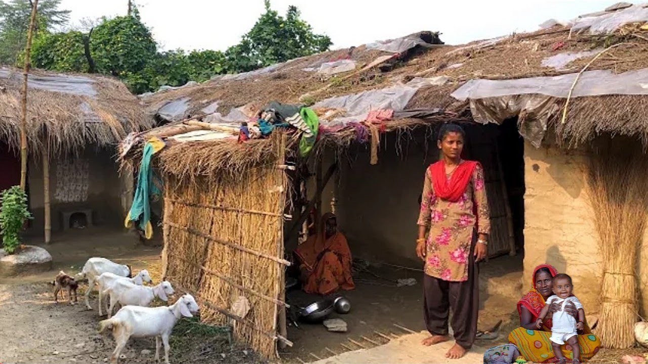 Village Life In India 😱 Rural Life Daily Routine In Uttar Pradesh 😭 ...