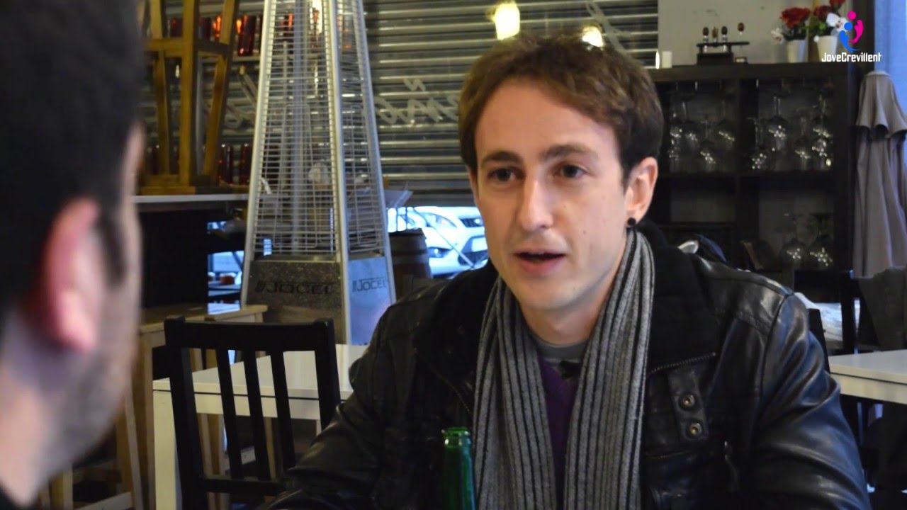 JoveCrevillent - Entrevista a Daniel Alfonso - YouTube