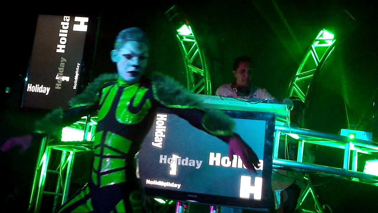 Shade The Cat - Desel - FRANCA - 17/09/2011 - YouTube