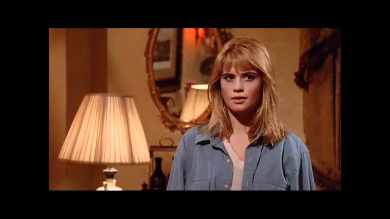 deadly friend(cool beheading scene) - YouTube