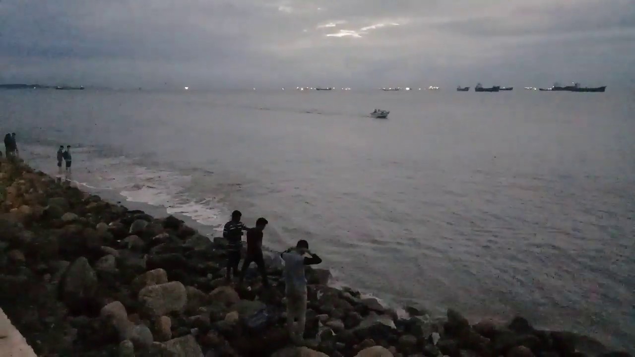 পতেঙ্গা সমুদ্র সৈকত ।। Patenga Sea Beach ।। Chittagong Trip - YouTube