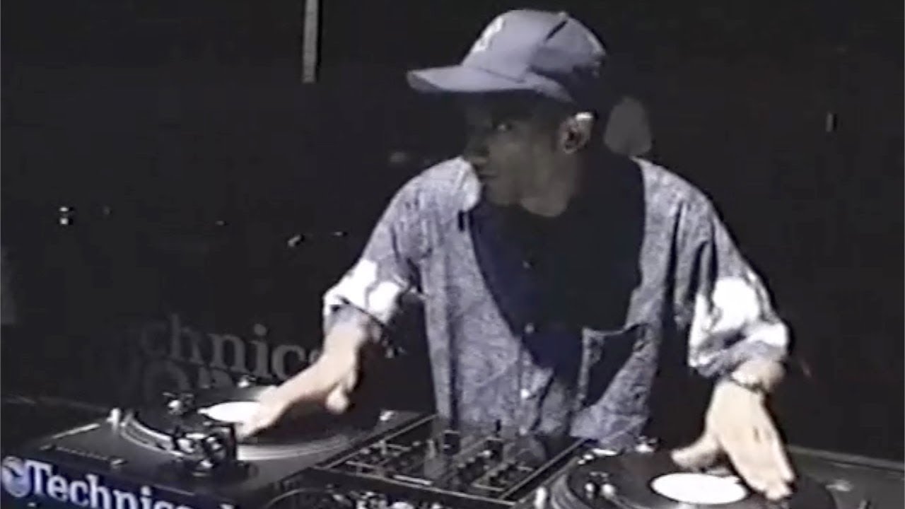DJ Tigerstyle — 2001 DMC UK Finals - YouTube