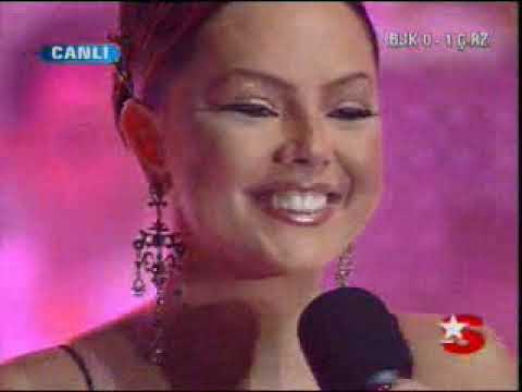 POPSTAR ALATURKA 3 - Ebru Gündeş - Sen Benim Dünyamsın (09-12-2007)