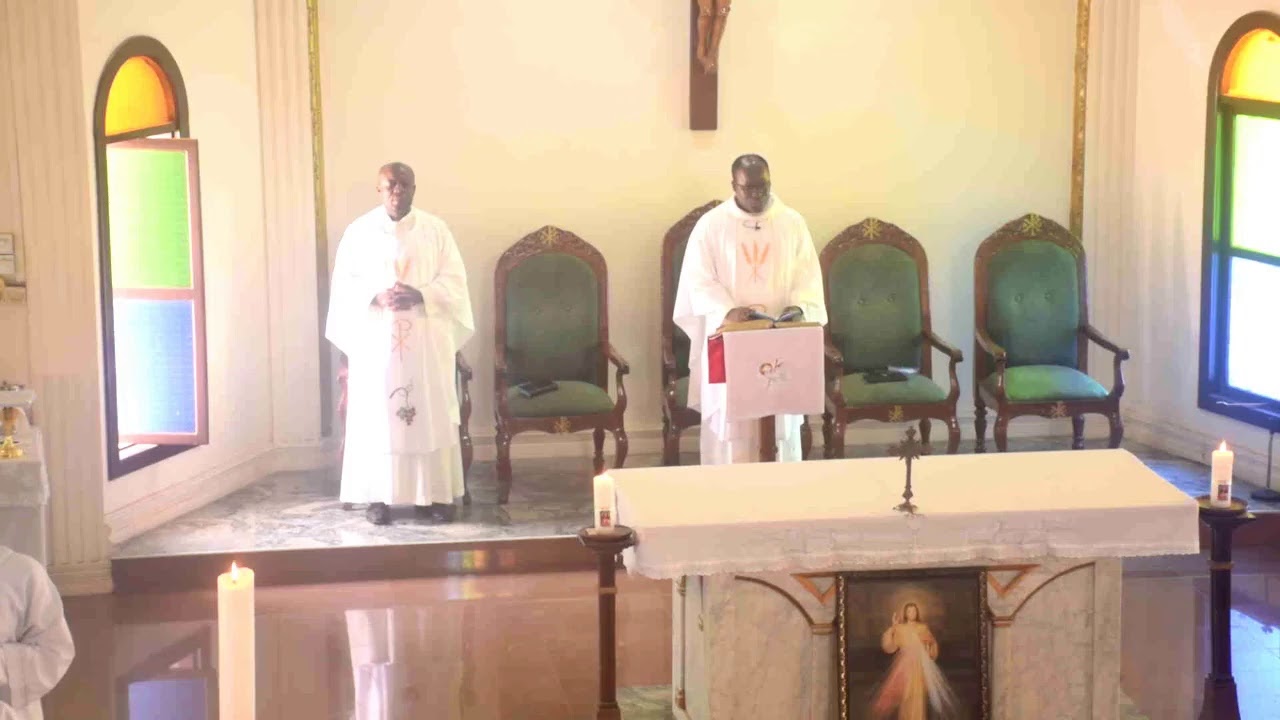 SUNDAY MORNING MASS __19/04/2020 - YouTube