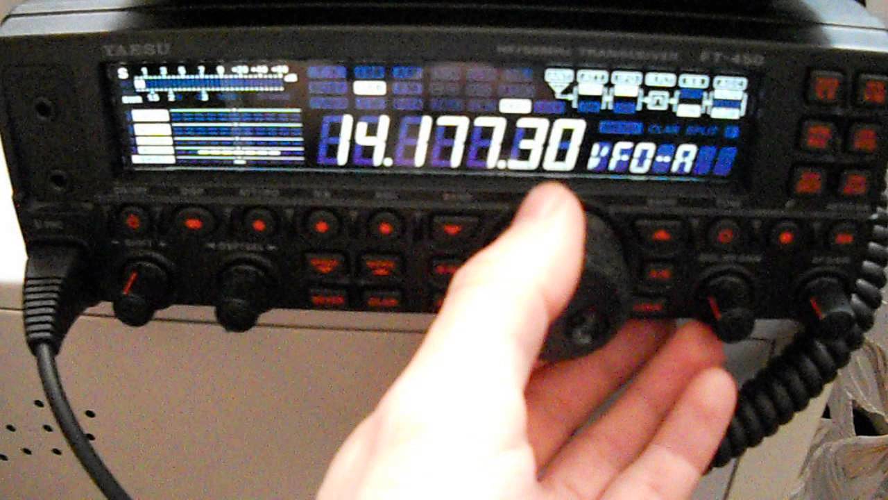 Yaesu FT-450 - YouTube