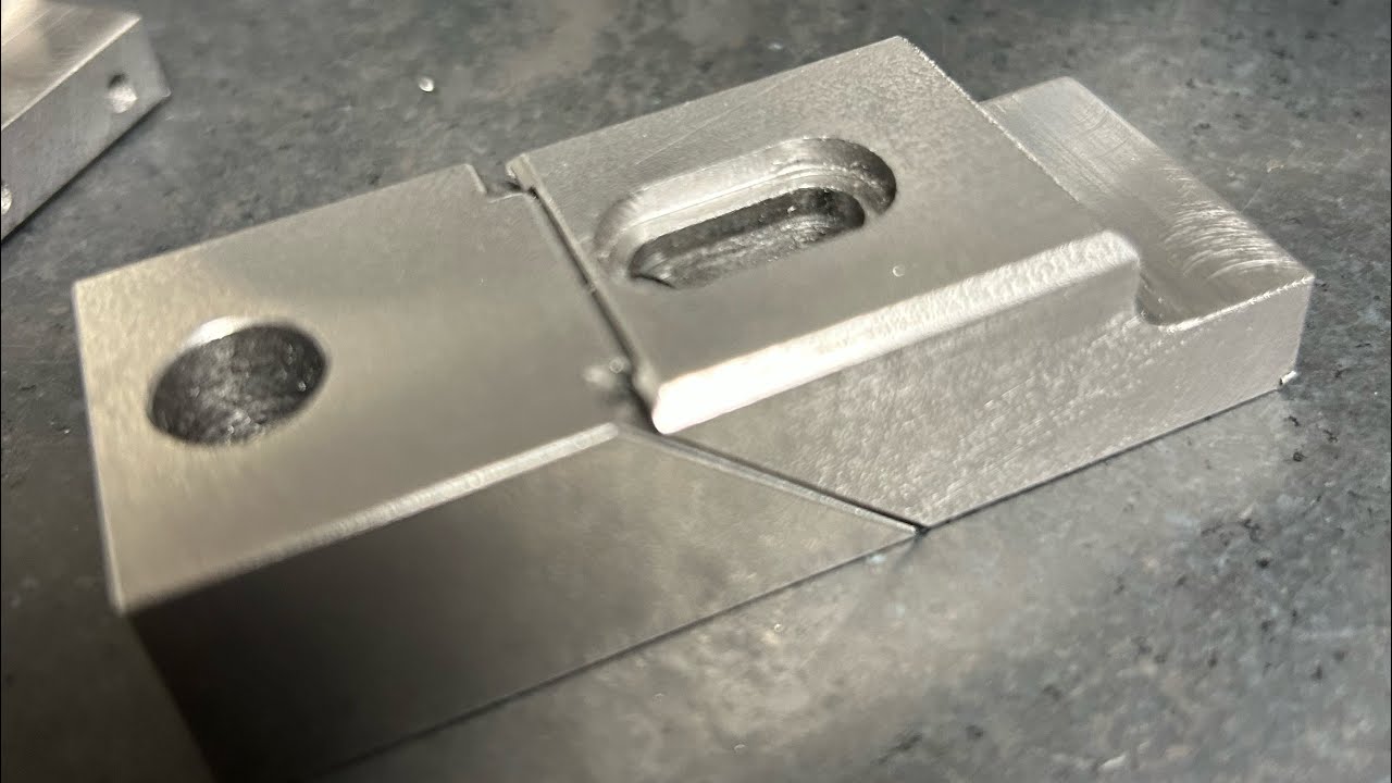 Tenditori a Profilo basso x Fresa - Part 2 - Making a Low Profile Mill ...