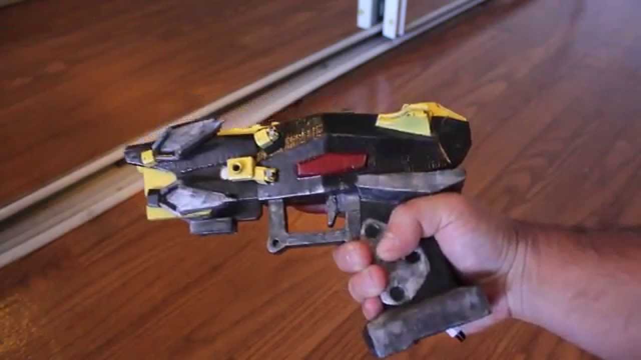 Borderlands Pistol Prop!!! Change elements on the fly!!! - YouTube