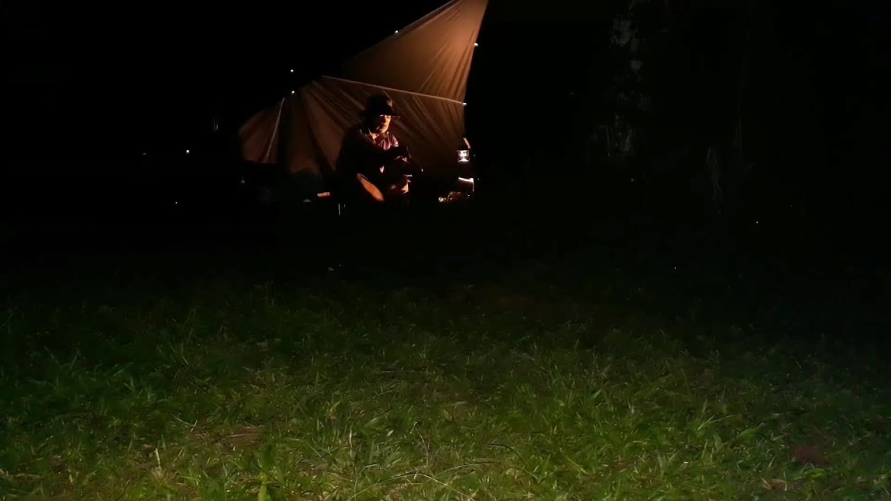 Solo camping | Cooking at night in cold weather - YouTube