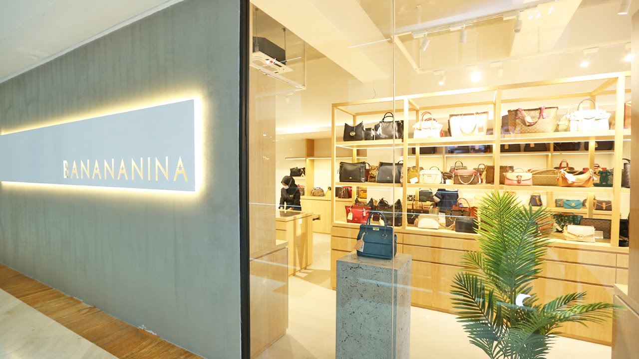 Grand Opening Banananina New Flagship Store - YouTube