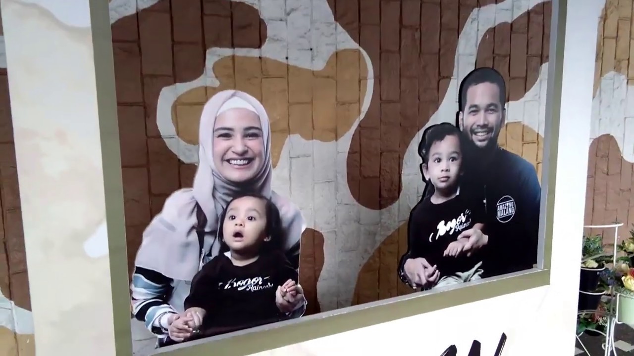 Review Raincake Bogor Shireen Sungkar - YouTube