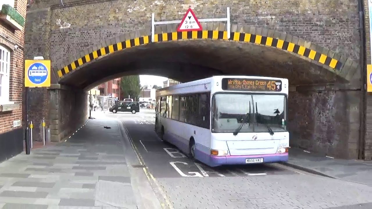 Buses of the UK 2022-Chelmsford Town Centre with First Bus ...