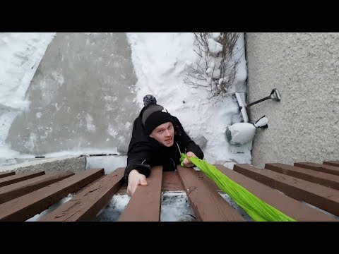 ESCAPING A BURNING BUILDING!! - YouTube