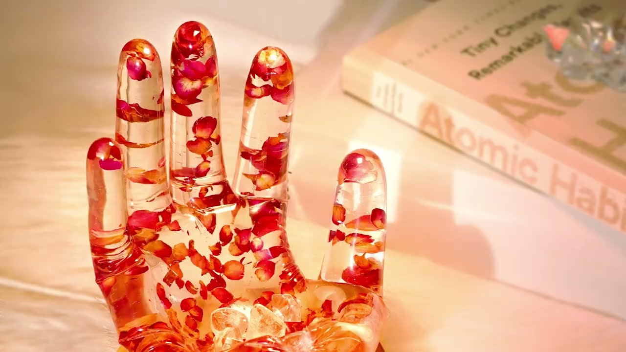 How to Make An Epoxy Hand Night Lamp Easily | Tutorial for Beginners ...