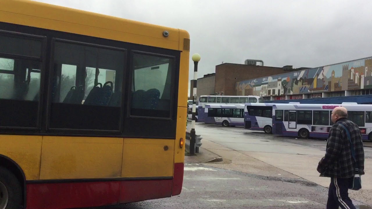 NIBS Enviro 200 YX10 FFE 447 At Basildon Bus Station - YouTube