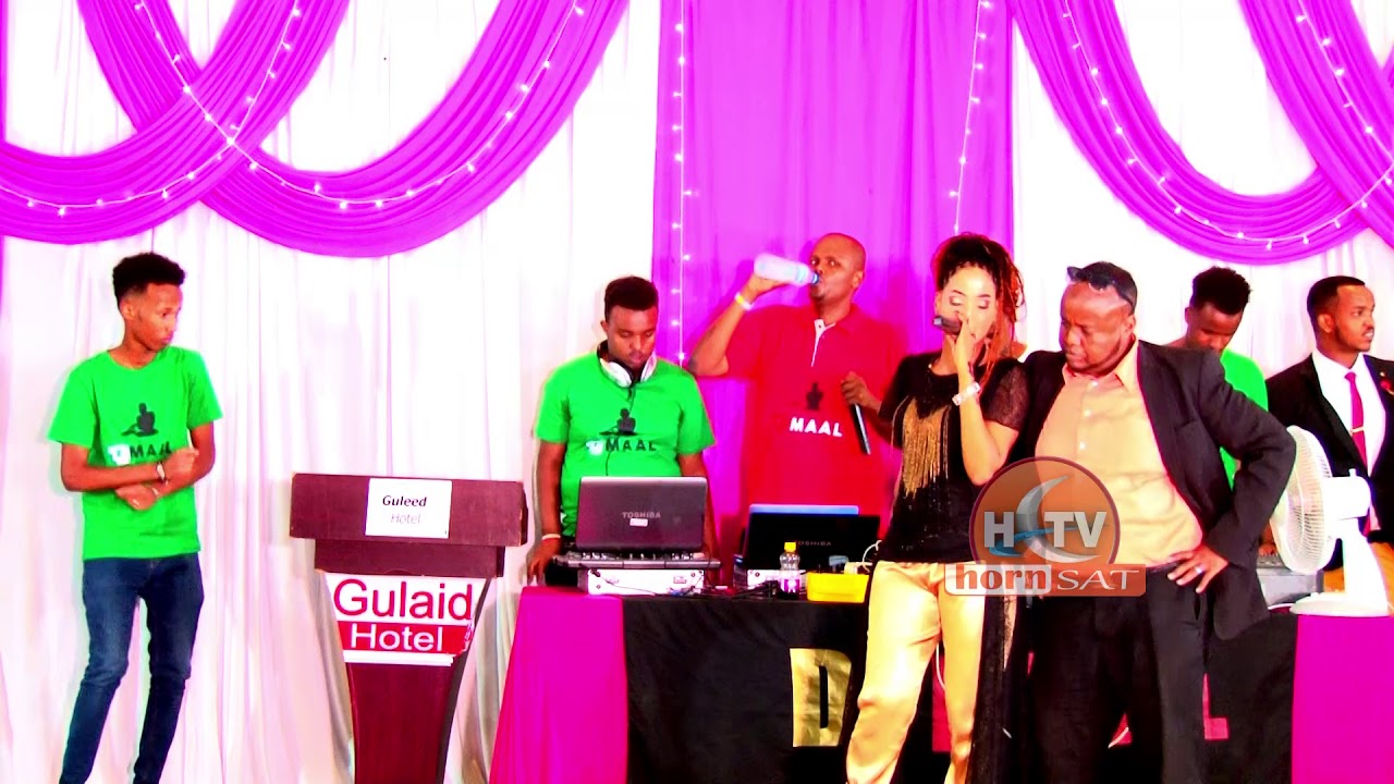 QUEEN TASHA JACAYL DHUUXA DAGAY LIVE SHOW HARGEISA HD - YouTube