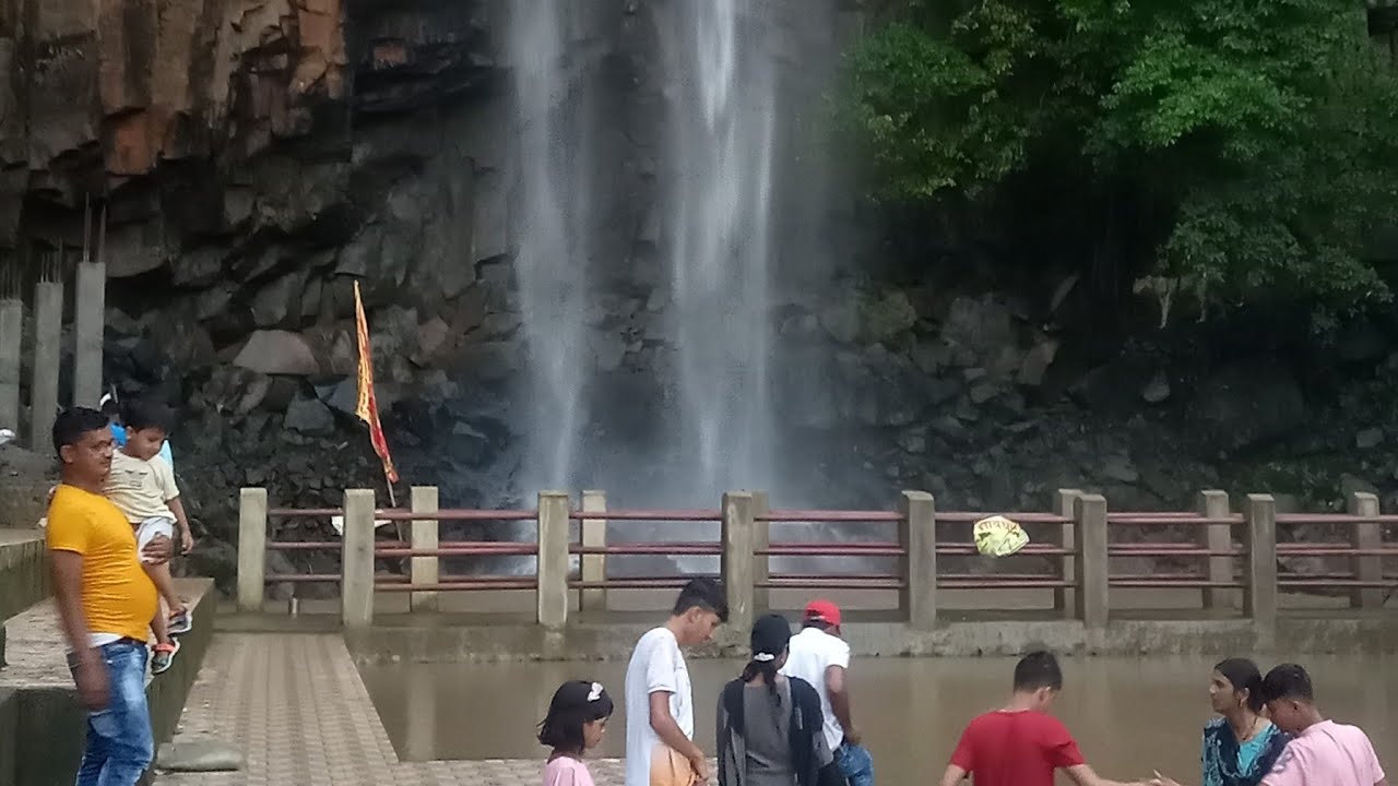 Moti Jharna Sahibganj।moti fall।#mahatopuranvlogs#motijharna - YouTube