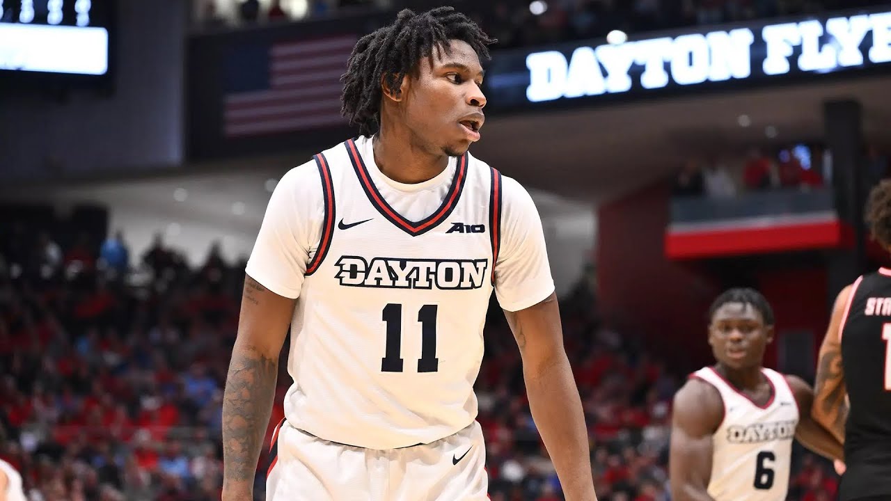 Malachi Smith’s best passes for Dayton - YouTube