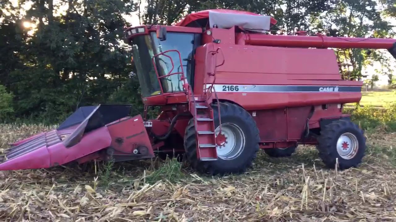 Case IH 2166 combine and both heads for sale. - YouTube