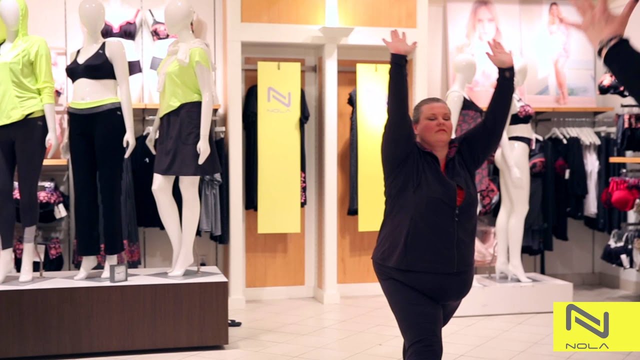 Addition Elle Yoga for Round Bodies et Yoga Rondeurs NOLA - YouTube