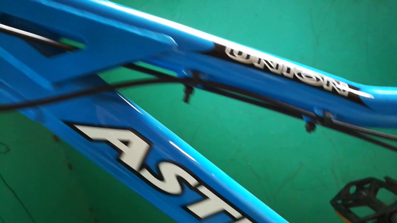 Astrix Sports Union Mountain Bike - Dirt Jump - YouTube