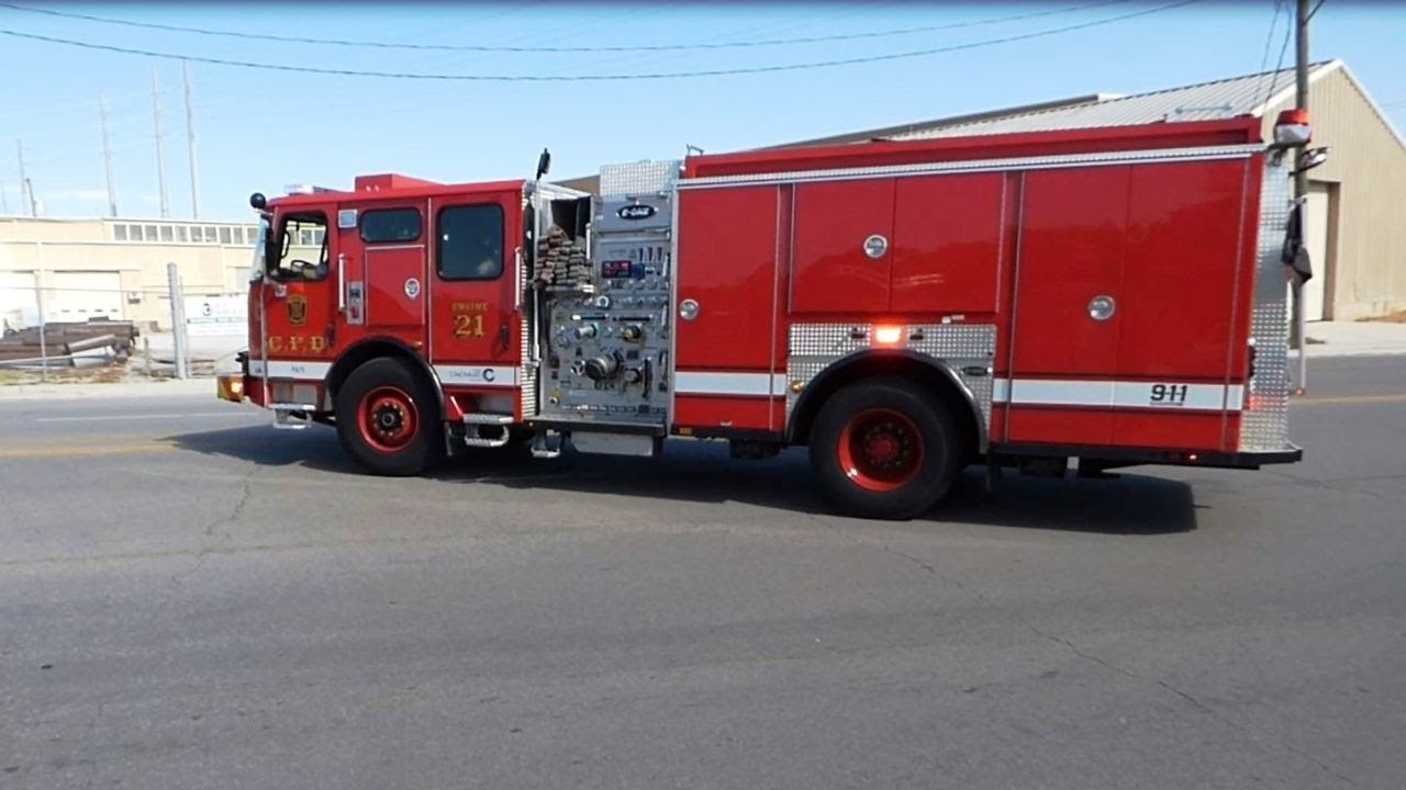 Cincinnati Engine 21 Responding - YouTube