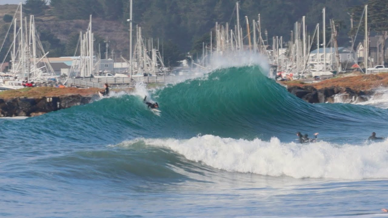 Surfing weird jetty waves | Dec 31, 2020 [RAW] - YouTube