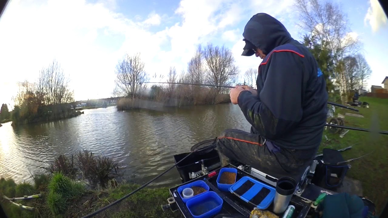 Nick speed fishing/ loosing a match winning carp, great. - YouTube