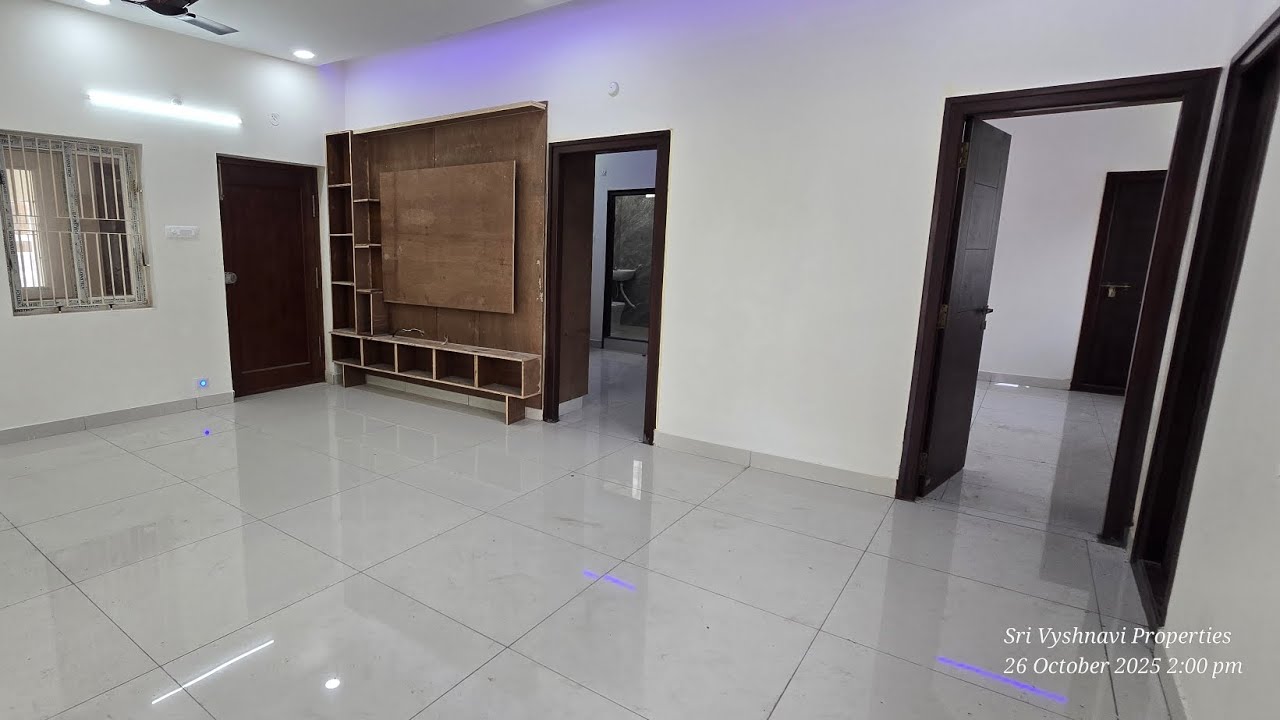 Ad no 522// 3BHK FLATS// PATAMATA // Vijayawada // 8575559999 ...
