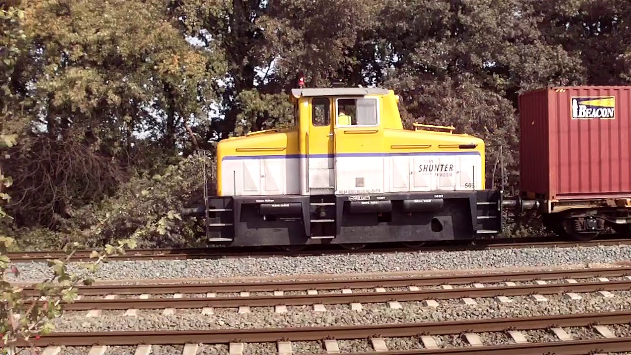 50 Tonner 3 Axles Shunter Locomotive O&K with Container Train! - YouTube
