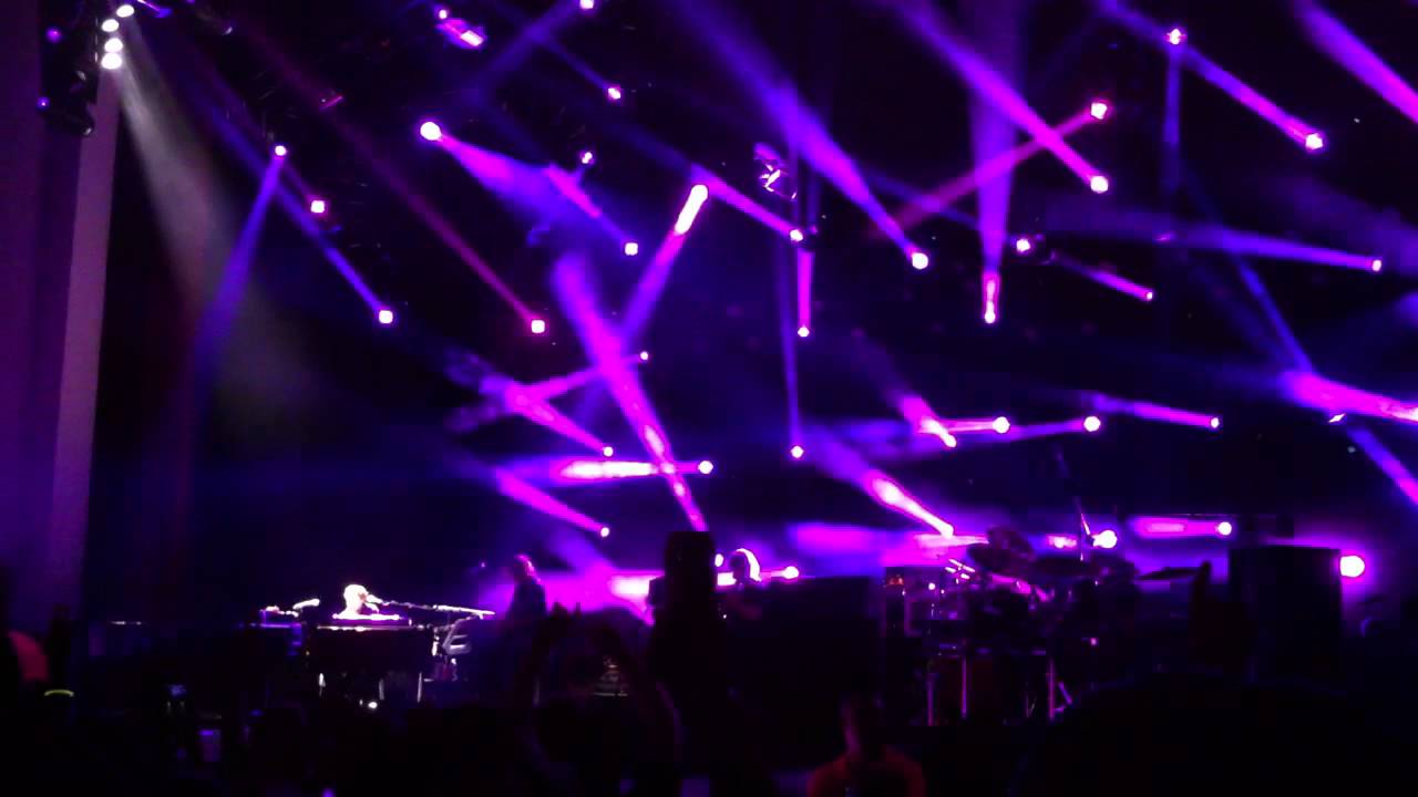 Phish -- Maze (PNC Bank Arts Center, 5/31/11) - YouTube