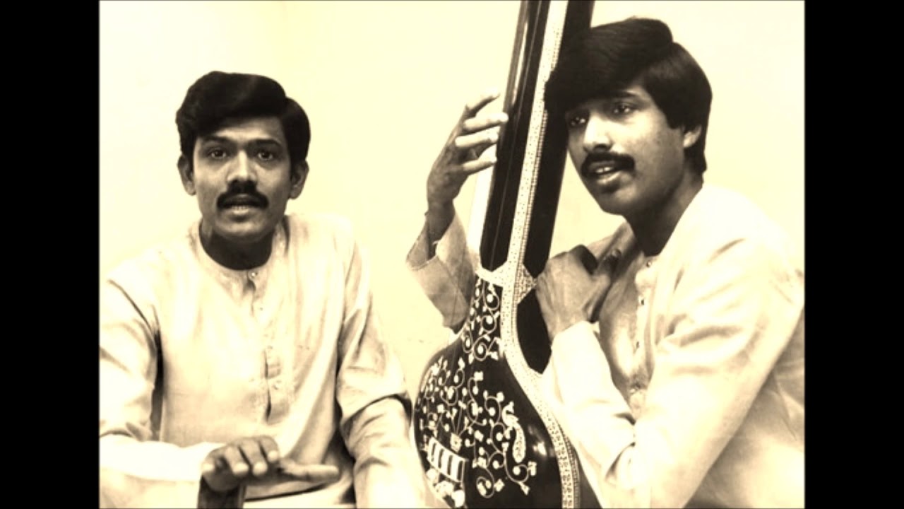 Gundecha Brothers - Raag Megh (1993) - YouTube