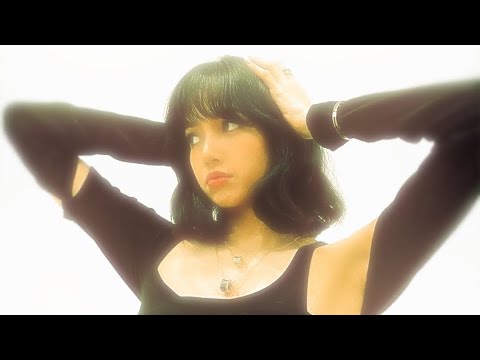 BLACKPINK Lisa clips from concert in Thailand - YouTube
