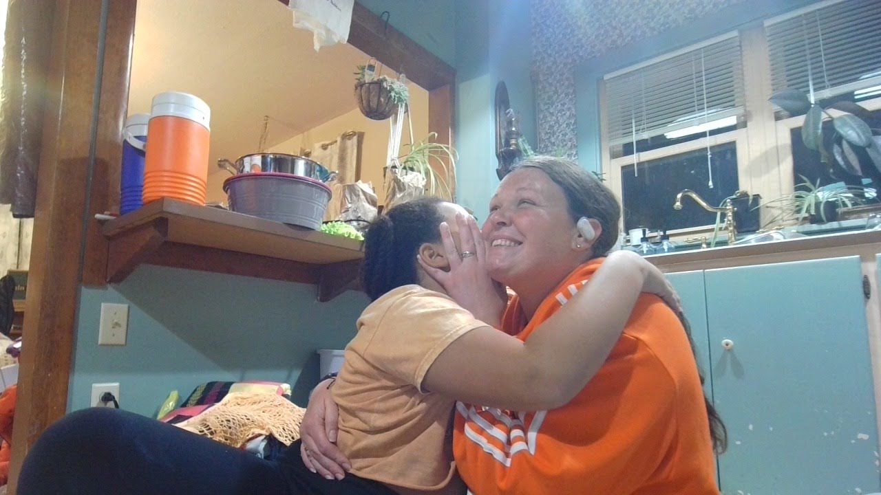 Cleaning up this floor spot (a "car clean up" drop spot) /TINY TIDY ...