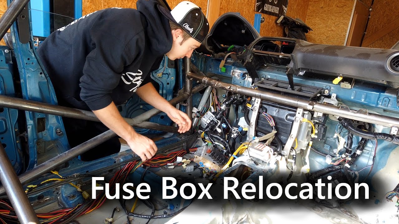 GC8 RSTI Subaru Build - WHY DID I DO THIS... Fuse Box & Battery ...