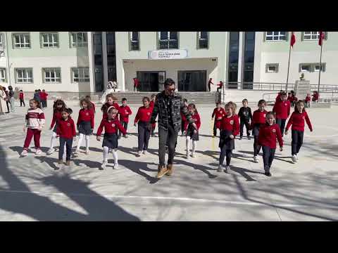@zeybekhanem  @DavutGuloglu @AnadoluEkspresofficial 