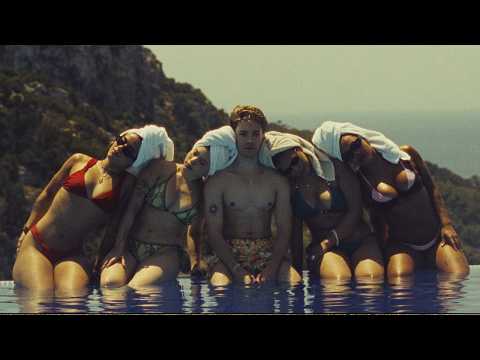 Kuba Szmajkowsky - BACK TO YOUR HANDS (Official Video)