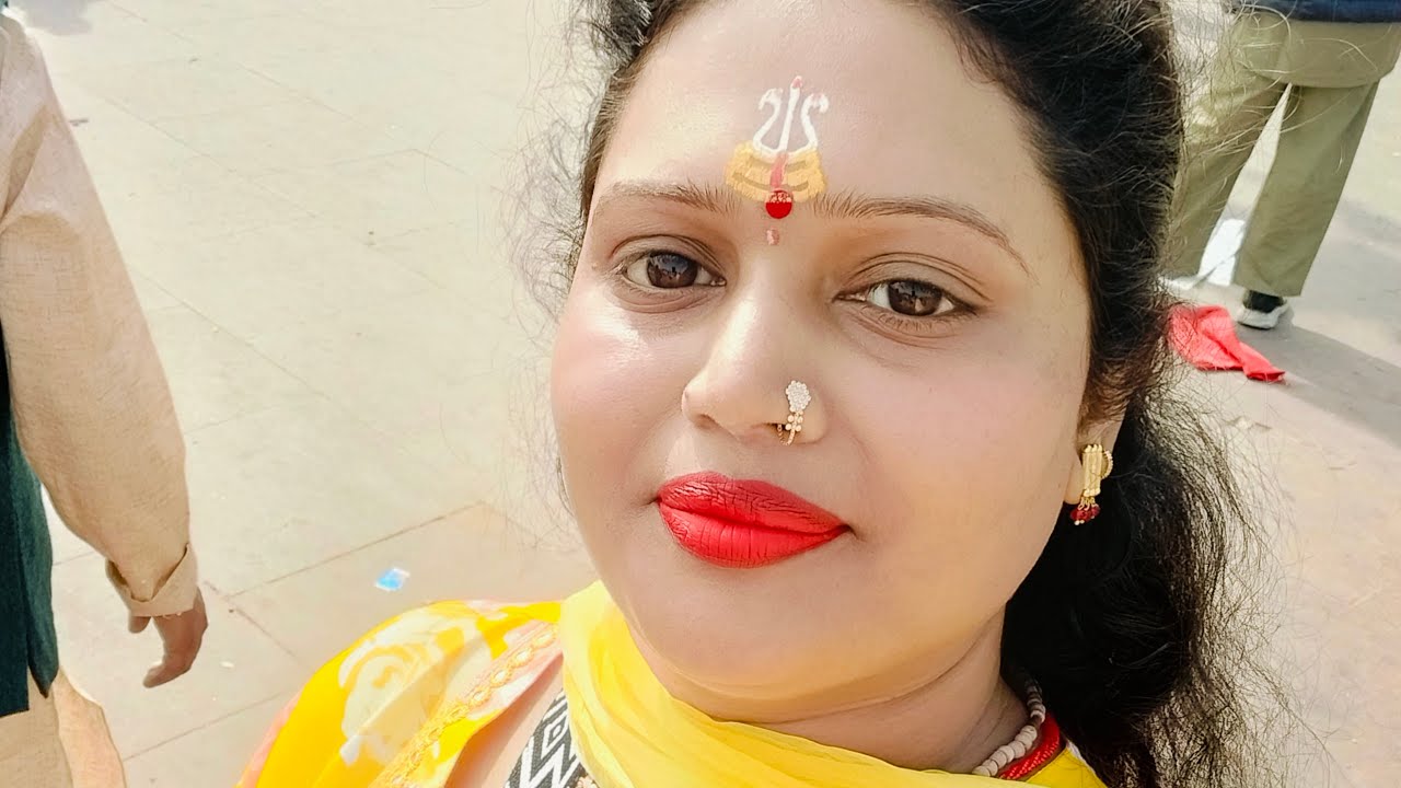 Suchitra Gupta Vlog is live sabka swagat hai - YouTube