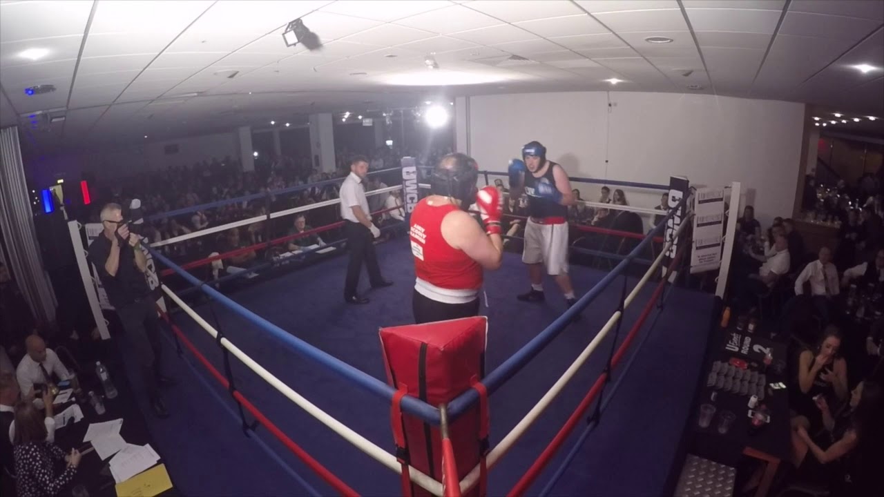 Ultra White Collar Boxing| Bradford | Andy Hanson vs Rowan Cooper - YouTube