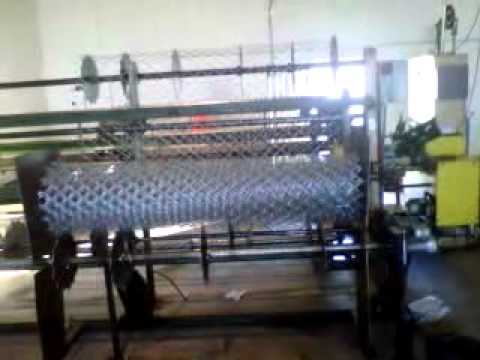 Bergandi Chainlink Weaving Machine - YouTube