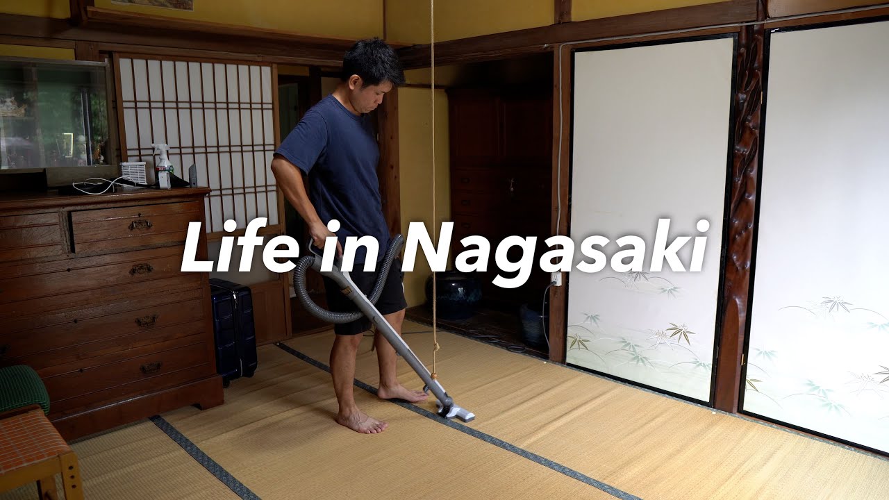 [CC] Deep Cleaning a Old Japanese House on a Slope in Nagasaki During a ...