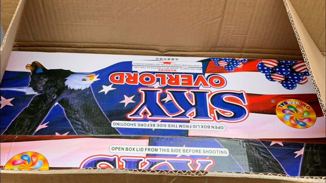 Sky Overlord 100 Shot Firework - YouTube