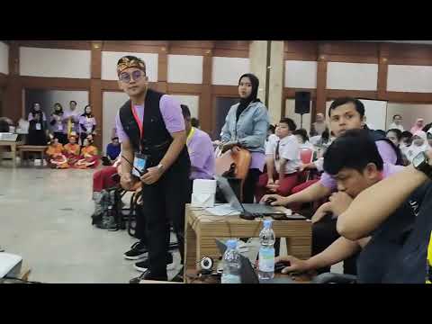 SD bernyanyi 'Heal The Word' in KEF - YouTube