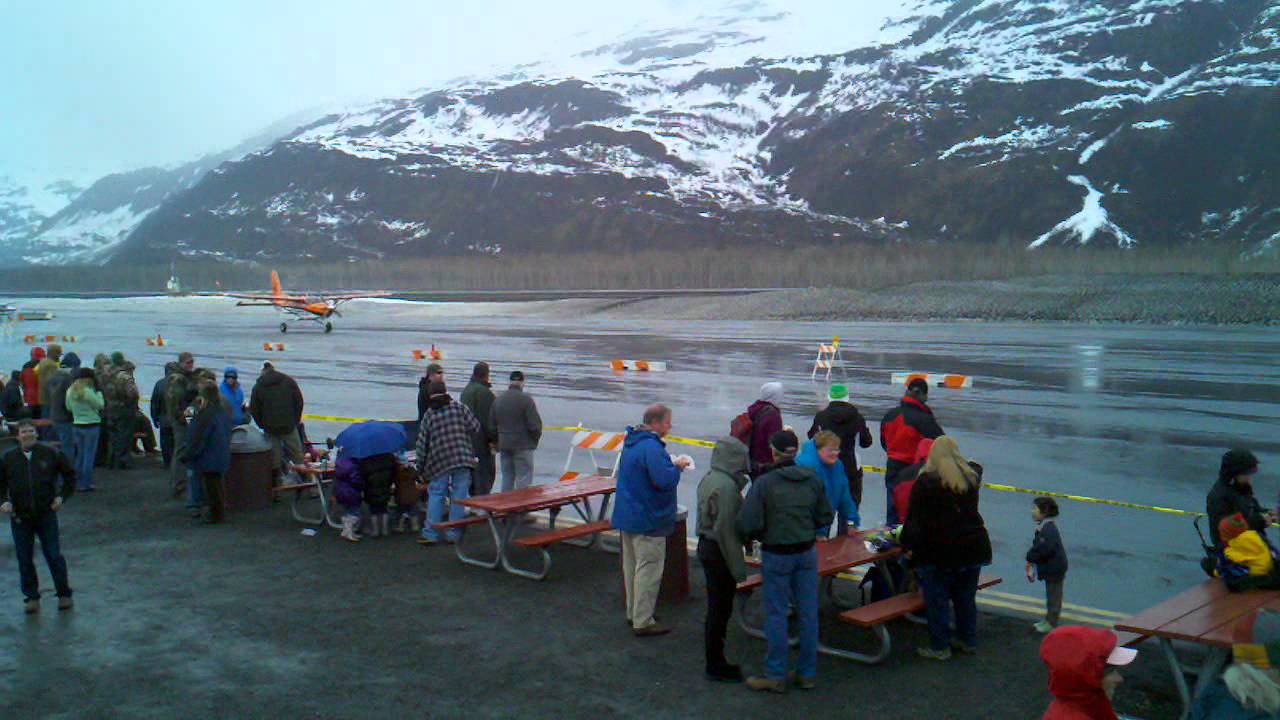 Kodiak - 2012 Valdez STOL competition. Landing #2 - YouTube