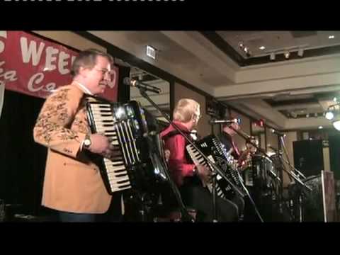 Joey Miskulin & Walter Ostanek - Mis Tre Polka - YouTube
