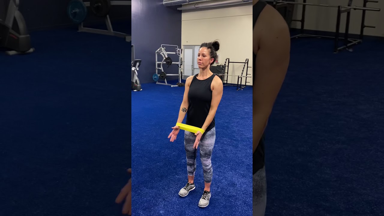 Mini Band Shoulder Flexion with Pulse - YouTube