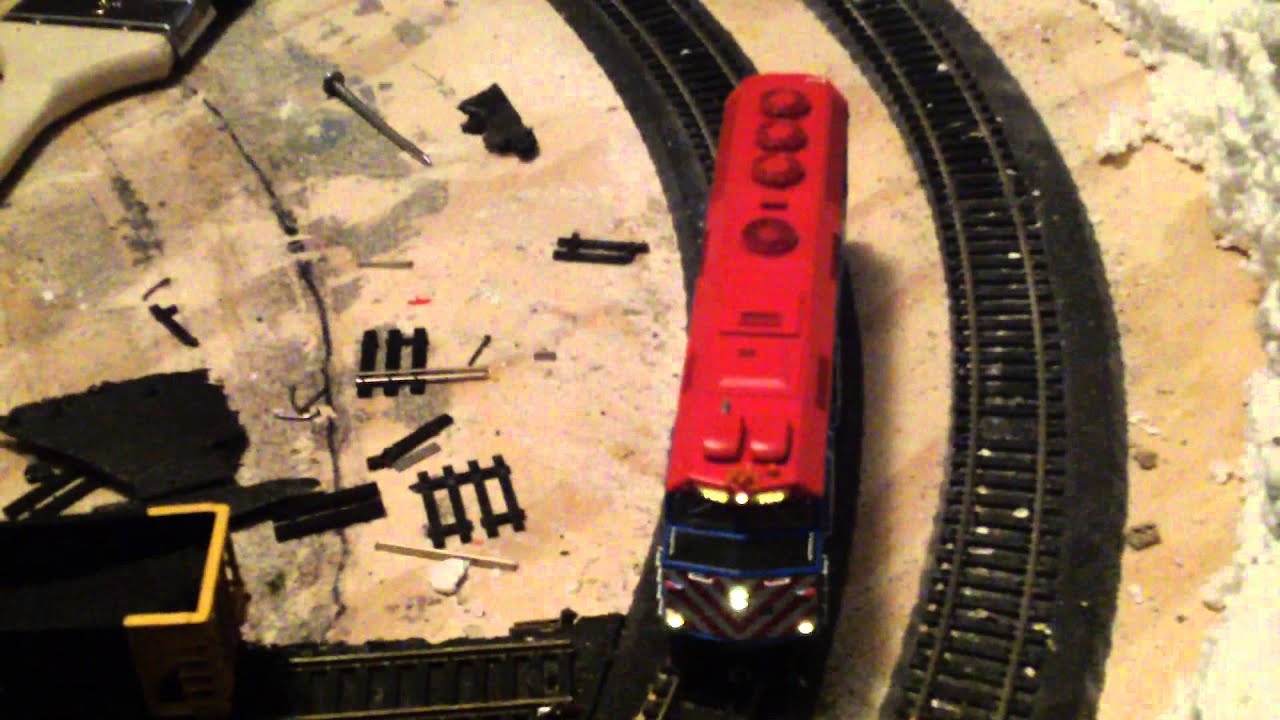 Loksound F40PH - E-Bell V.S. Mechanical Bell - YouTube