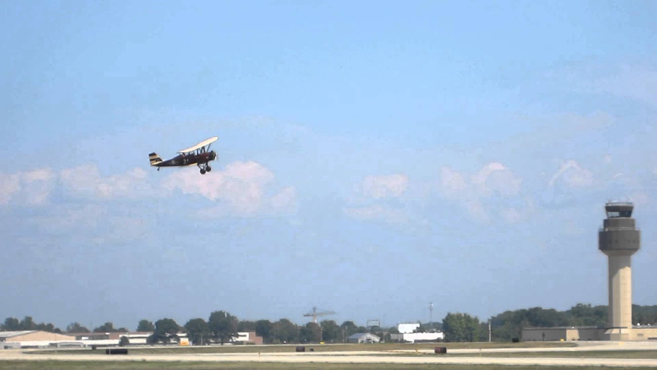 Waldo Wright's Flight Service Bi-Plane Ride - YouTube