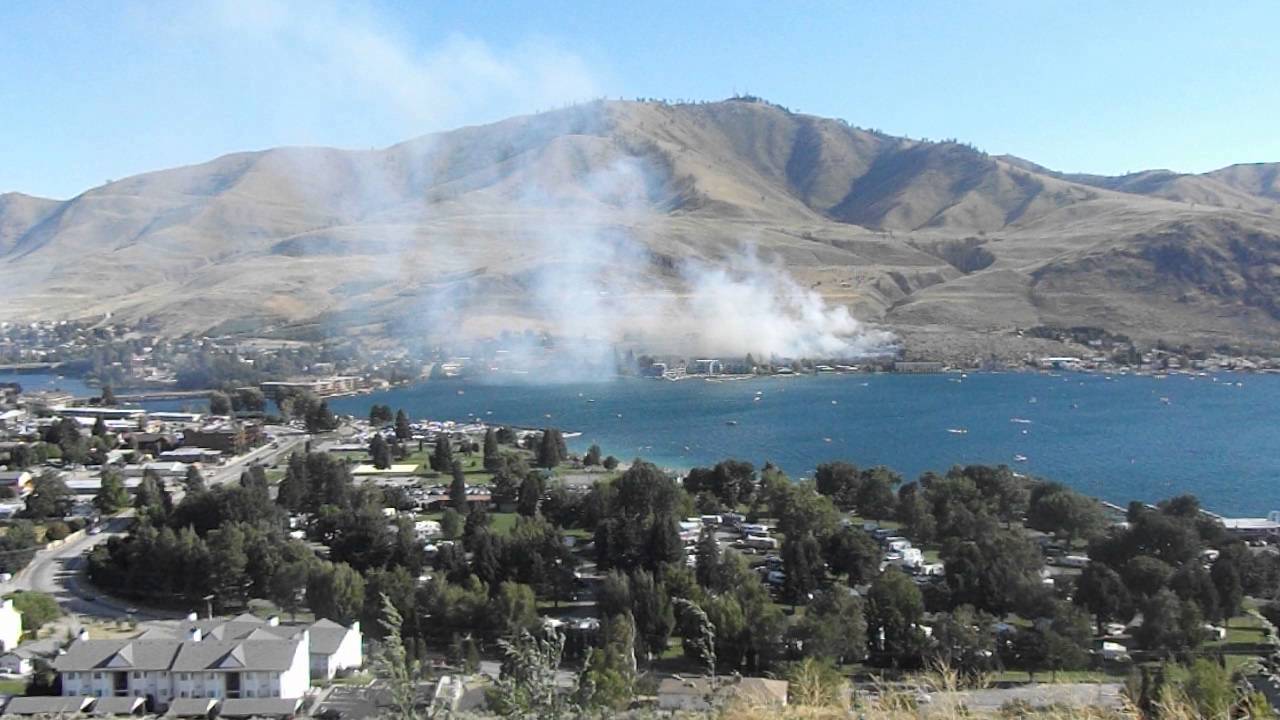 Lake Chelan Wildfire 07/30/2016 - YouTube
