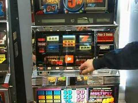 XFactor Reel Slot Machine - YouTube